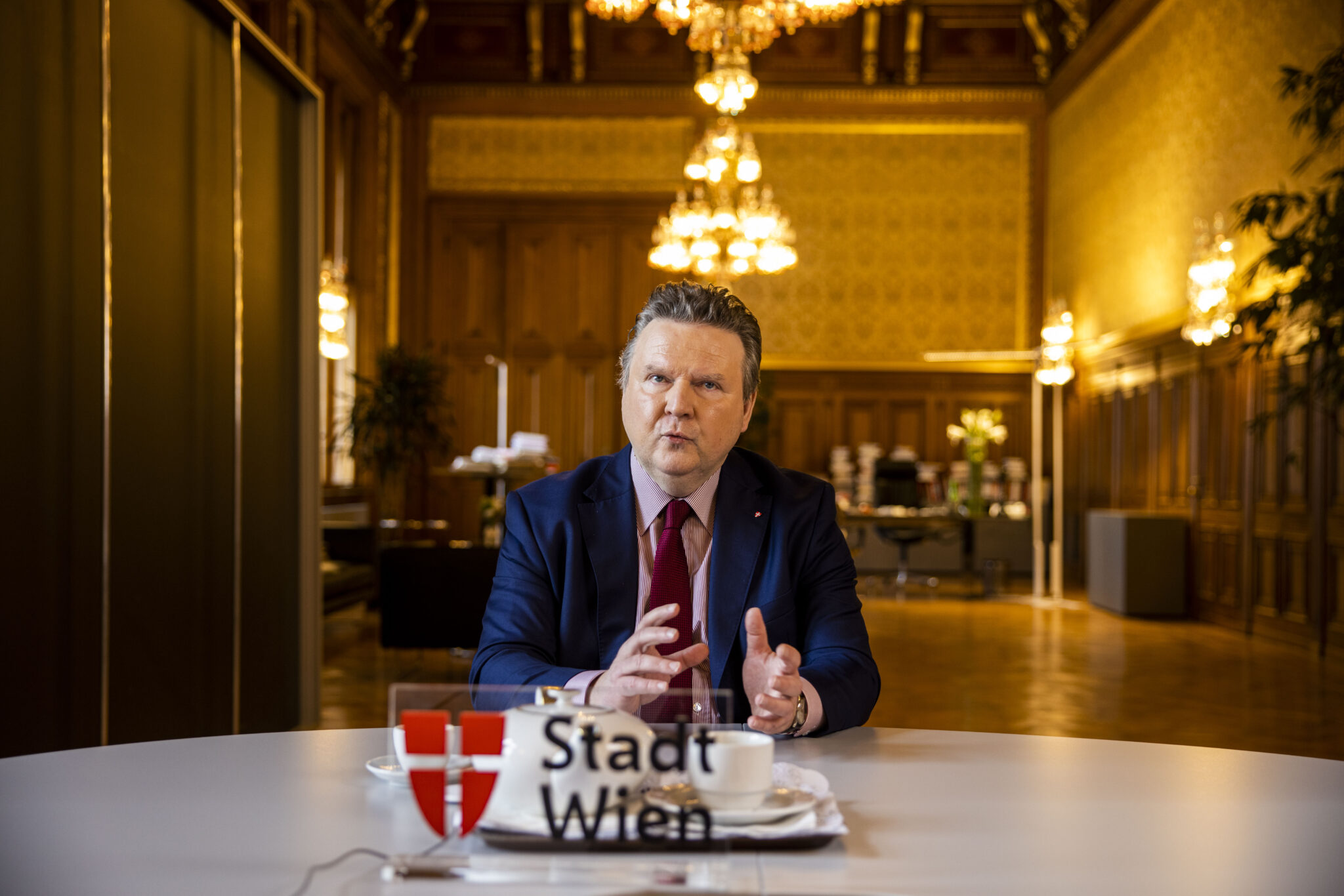 BGM Ludwig reagiert auf rassistischen Provinz-Sager - Wiener Bezirksblatt