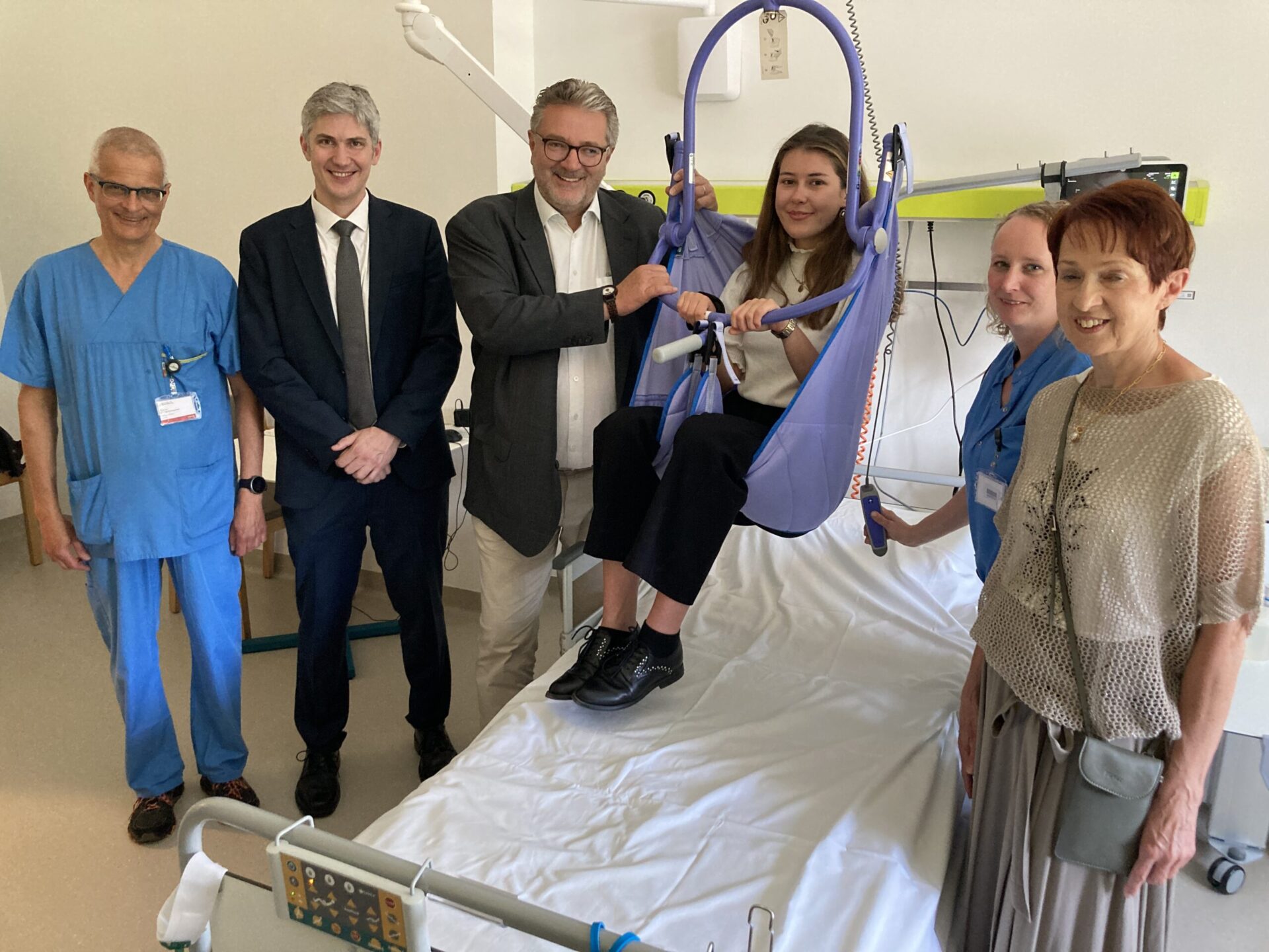 Pavillon für Neurologie in Klinik Hietzing eröffnet - Wiener Bezirksblatt