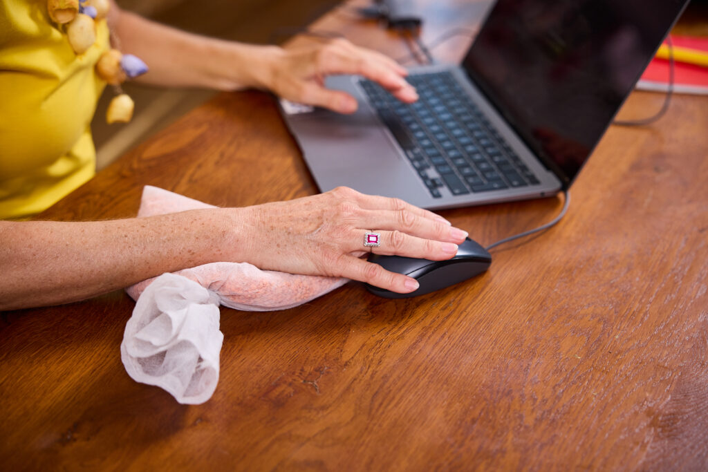 Selfmaid-Serie Teil 18: Hilfe fürs Handgelenk - Wiener Bezirksblatt