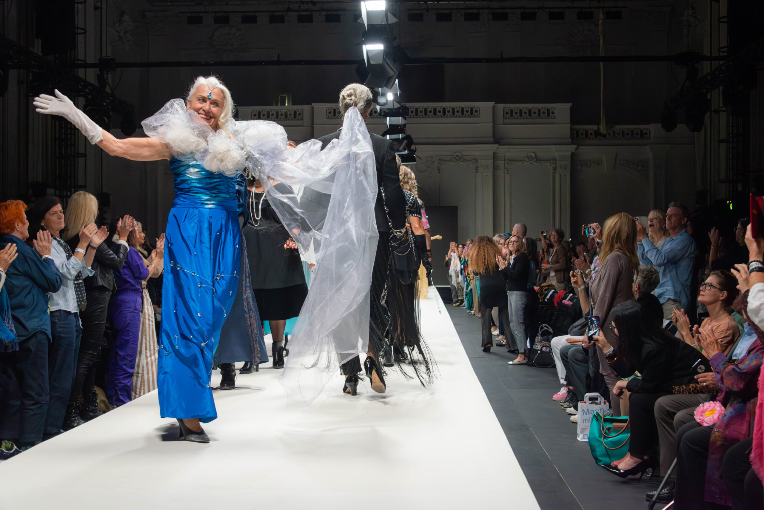 Vienna Fashion Show - Wiener Bezirksblatt